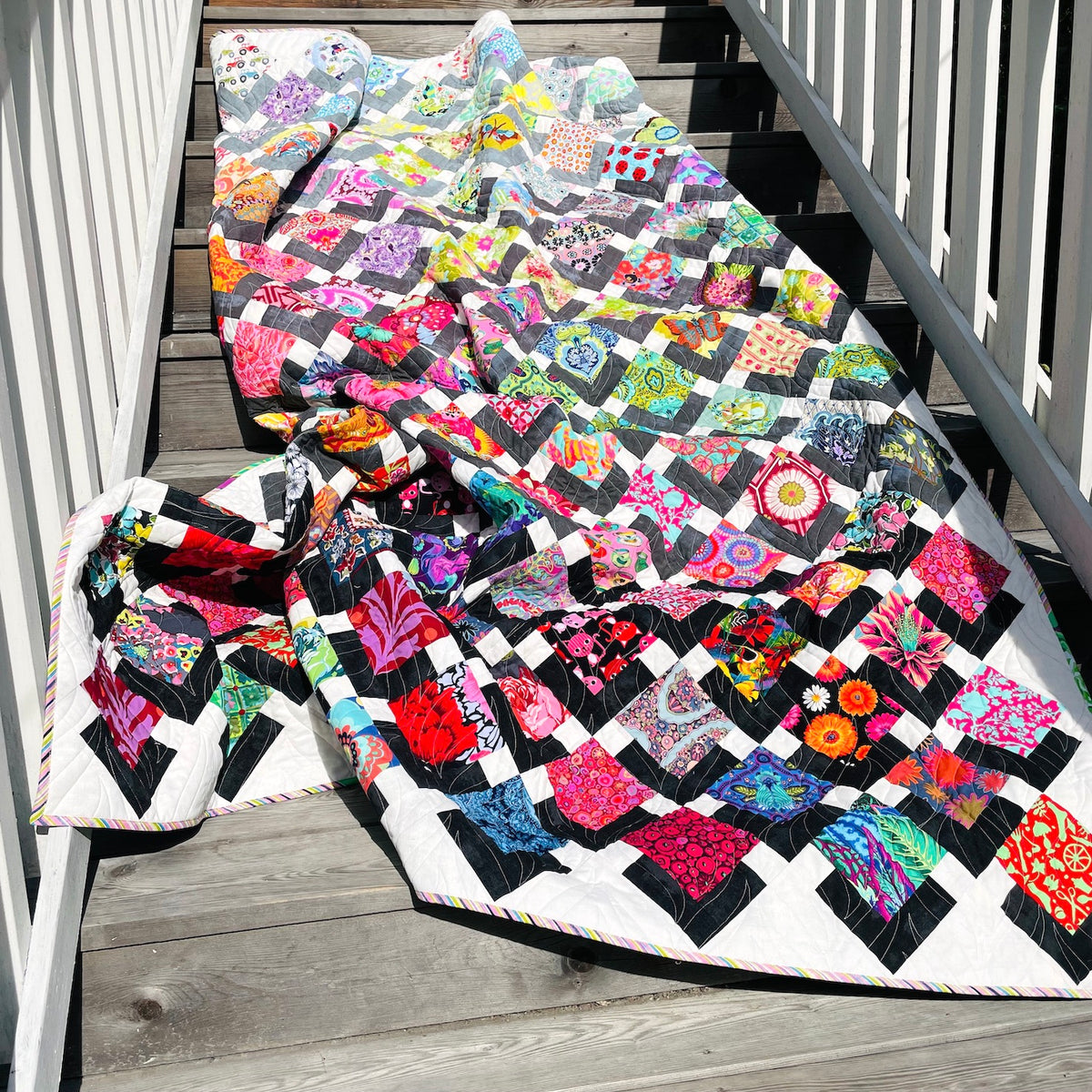 Talisman – pattern for the quilt block and a quilt – Tilkkunen